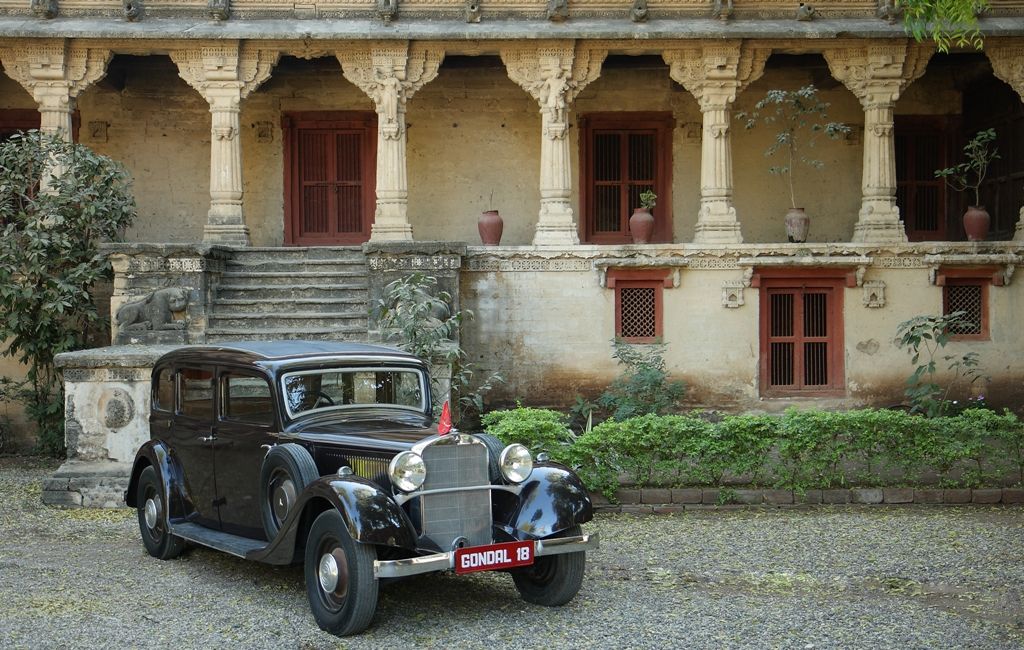 A Rare Mercedes-Benz 290 Limousine in the Gondal Collection