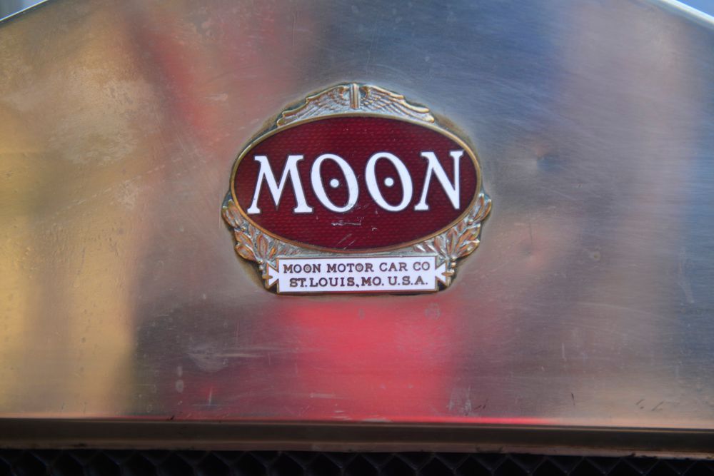 The Moon 6-42: A Car That Had The Look Of A Rolls-Royce