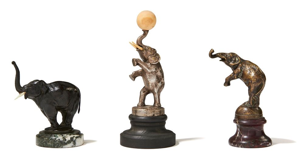 Personalise Your Car With These Vintage Hood Ornaments