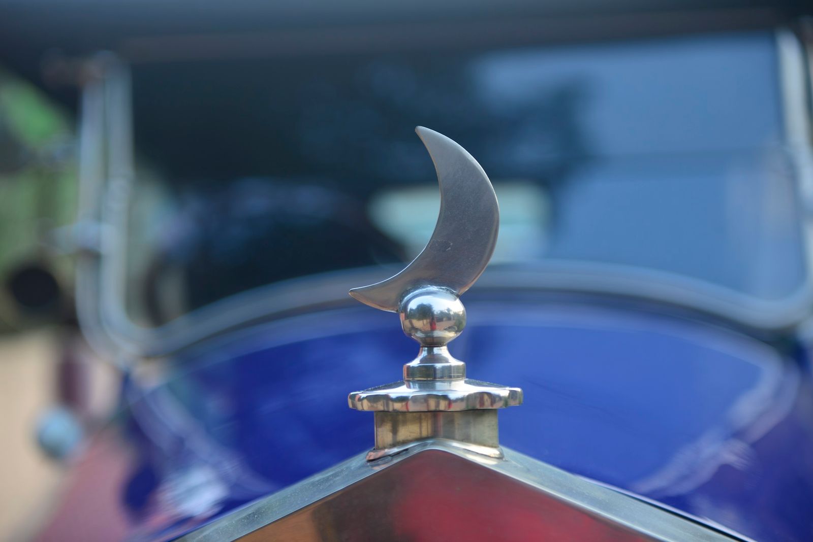 The Moon 6-42: A Car That Had The Look Of A Rolls-Royce