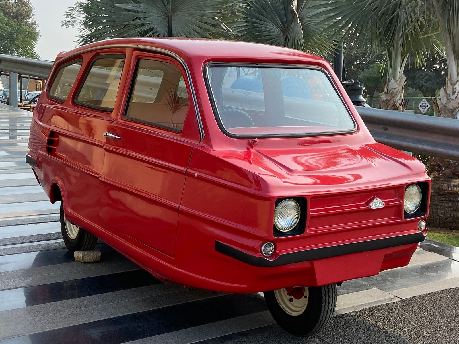 The Sipani Badal, India's first three-wheeled car