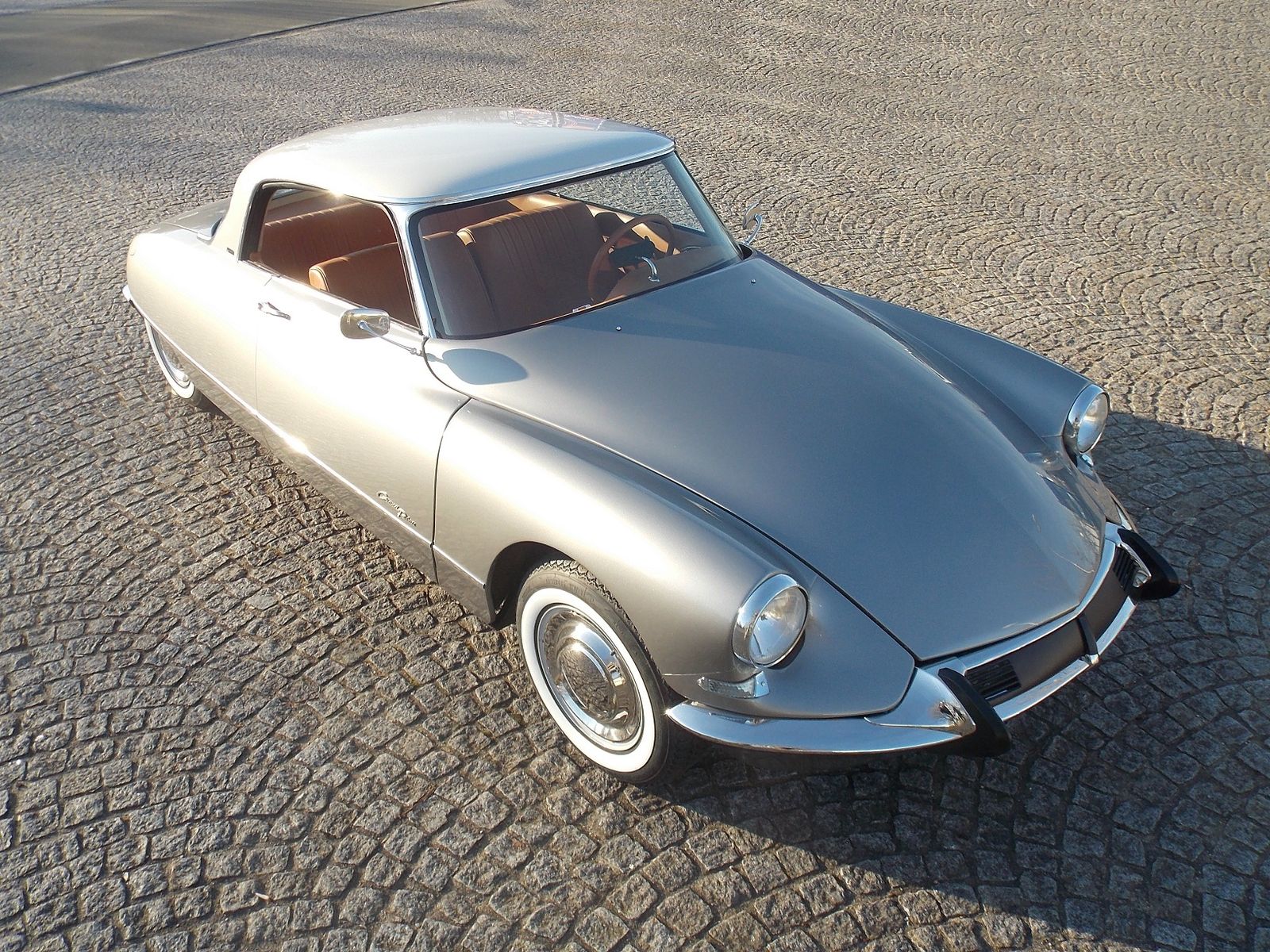 The re-imagined Citroën DS Coupe